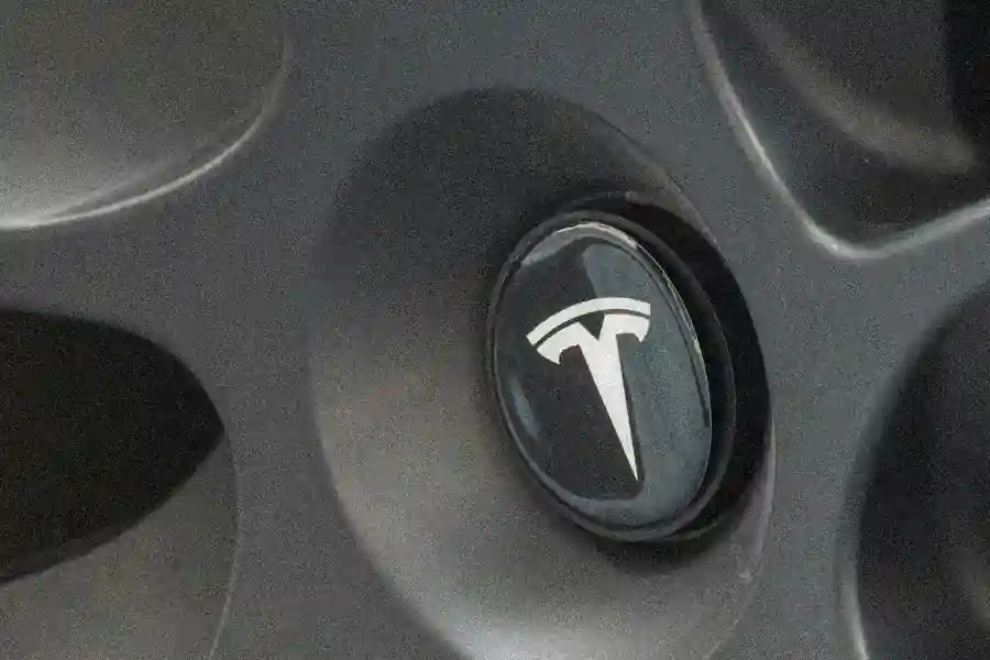 Tesla Sahkan Paket Gaji Baru Elon Musk Senilai 1 Triliun USD, Seiring ...